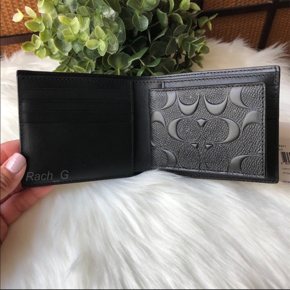 Coach | Bags | Coach Compact Id Signature Wallet | Poshmark